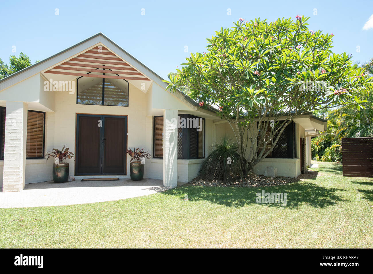 Real estate images of the exterior of a house for sale Stock Photo - Alamy