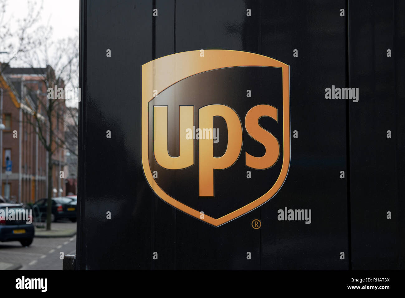 Back ups hi-res stock photography and images - Alamy