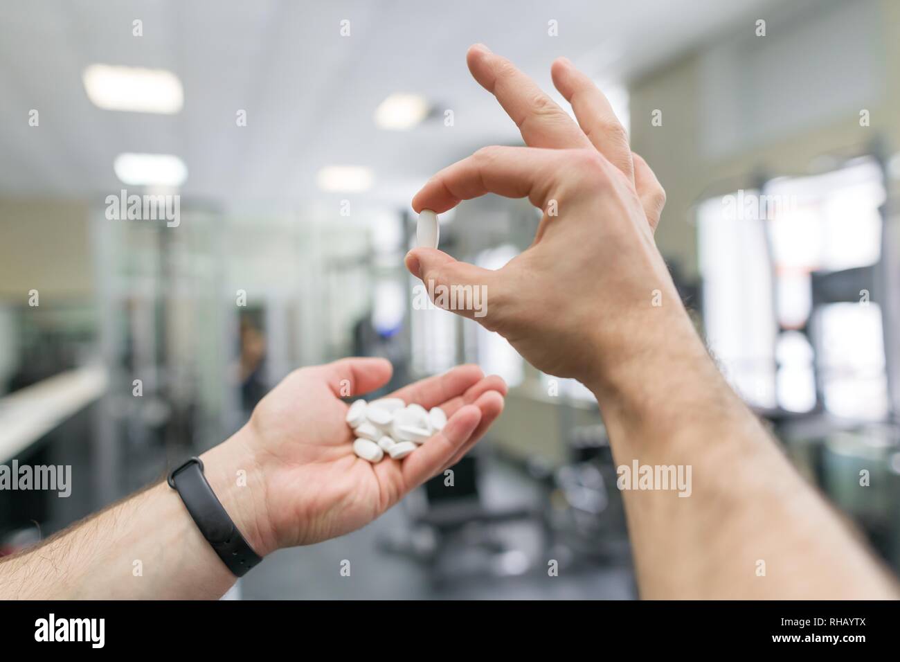 Closeup of sporty muscular man arms showing sports and fitness ...