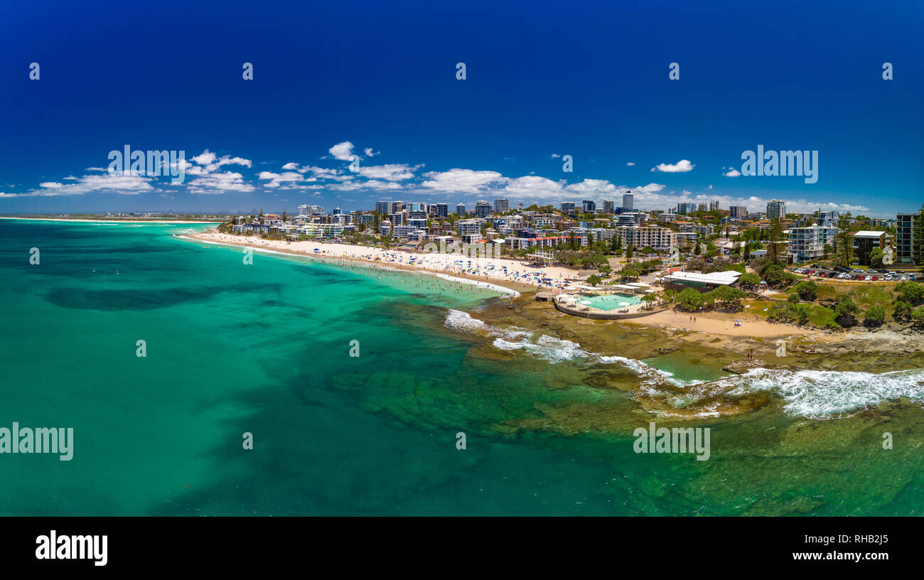 Ocean pool kings beach sunshine hi-res stock photography and images - Alamy