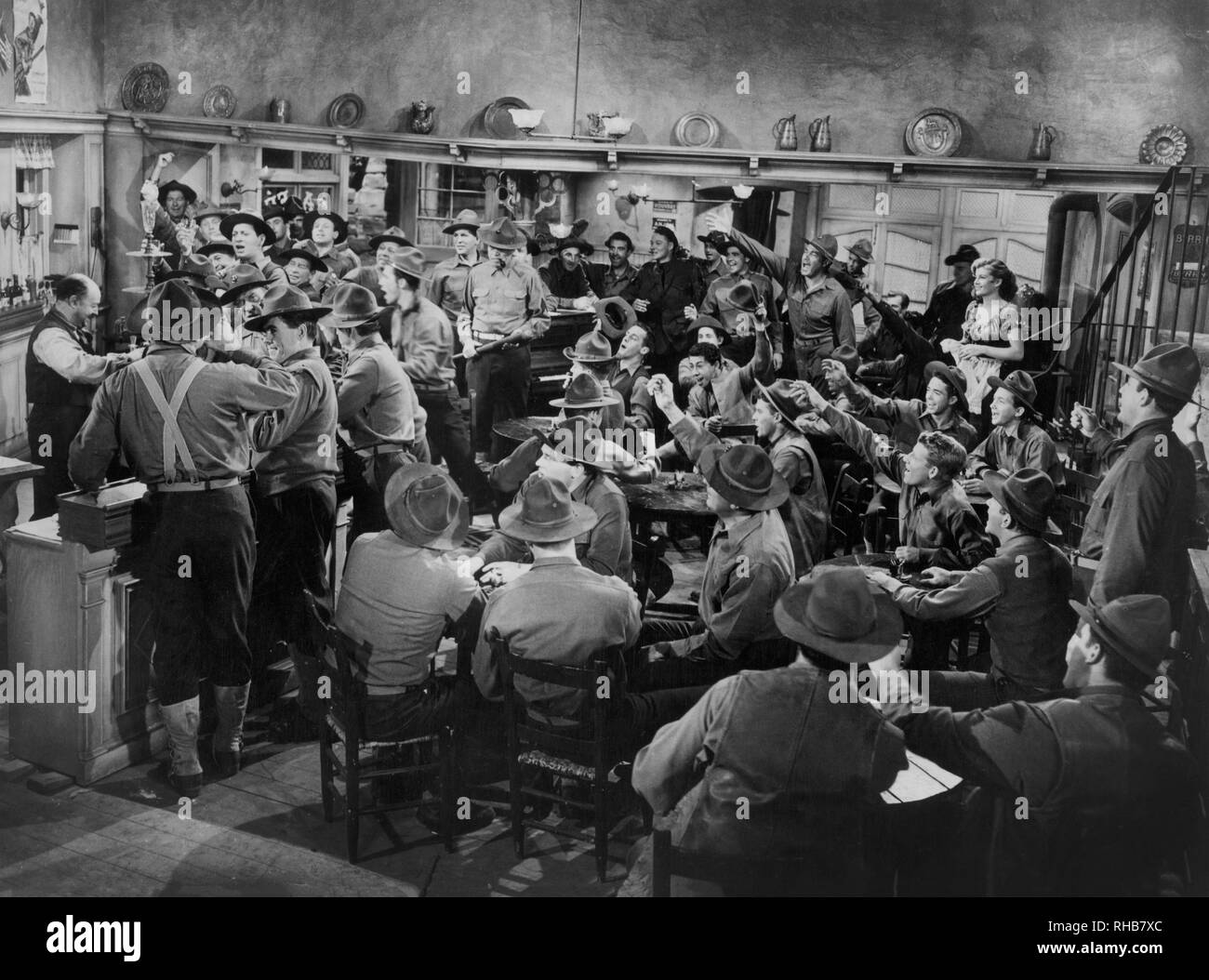 1950s group of soldiers hi-res stock photography and images - Alamy