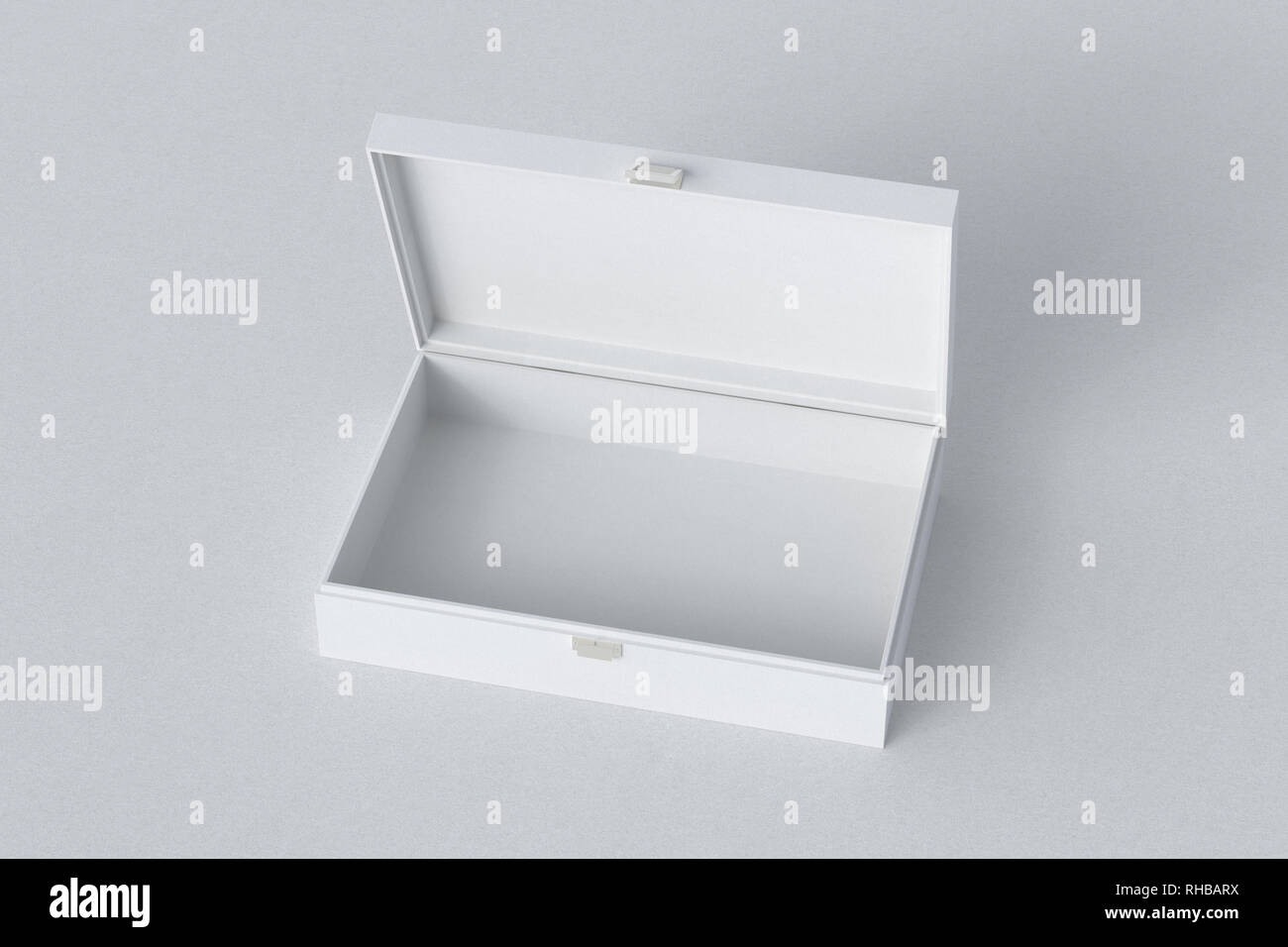 Empty chest illustration hi-res stock photography and images - Alamy