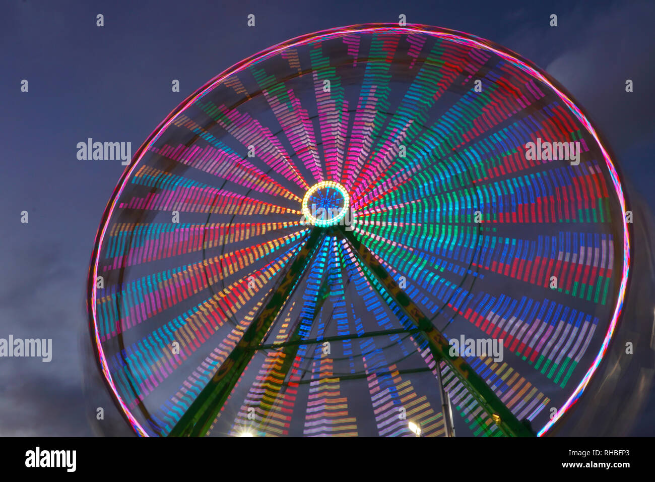 Circle rides hi-res stock photography and images - Alamy