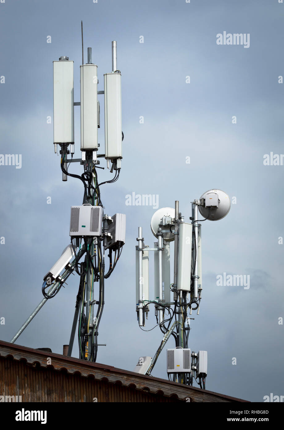 Repeater towers hi-res stock photography and images - Alamy
