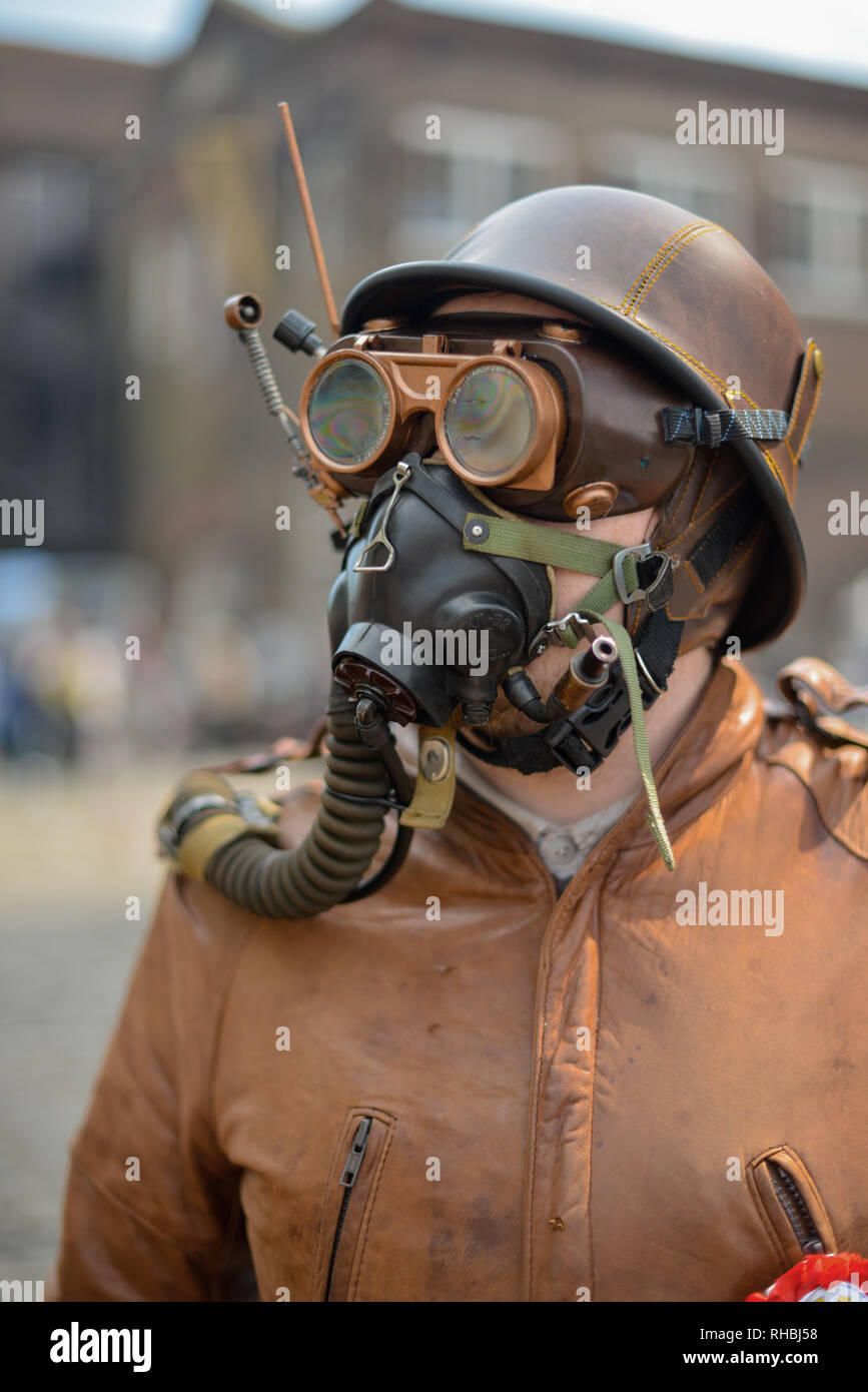 Classic punk hi-res stock photography and images - Alamy