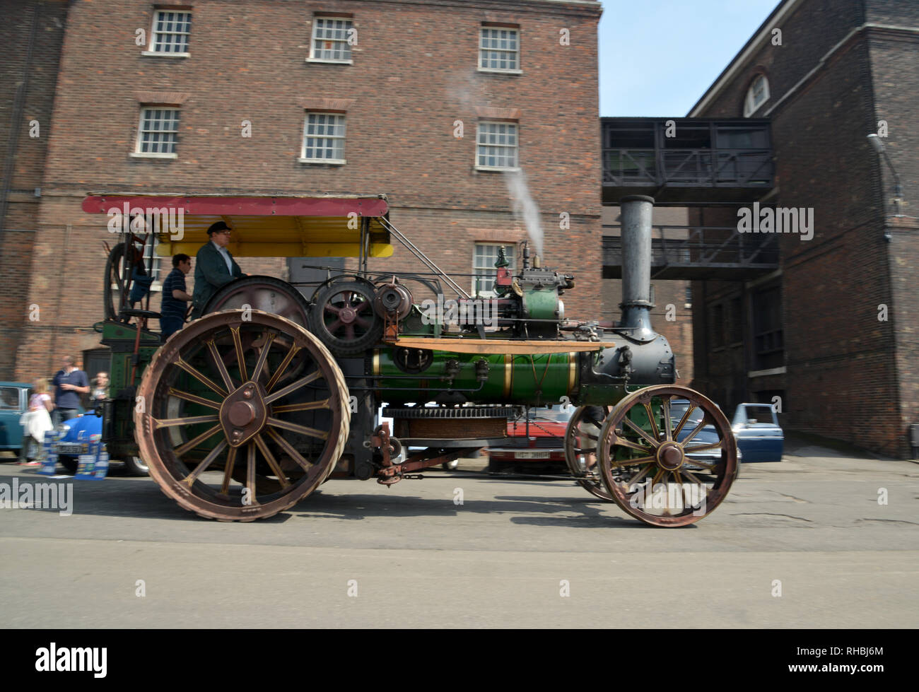 Steam traction engine Stock Photo - Alamy