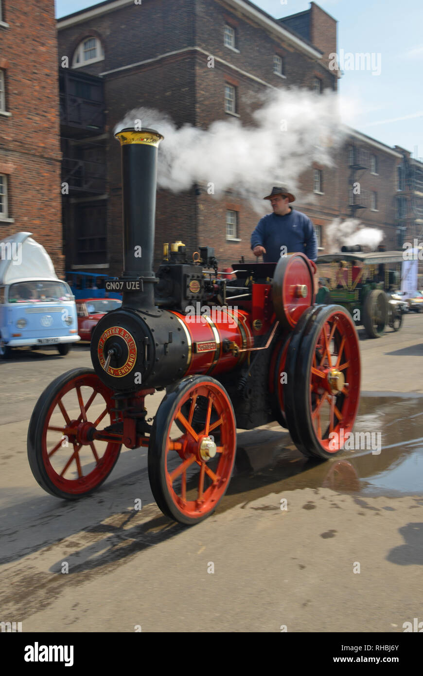 Steam traction engine Stock Photo - Alamy