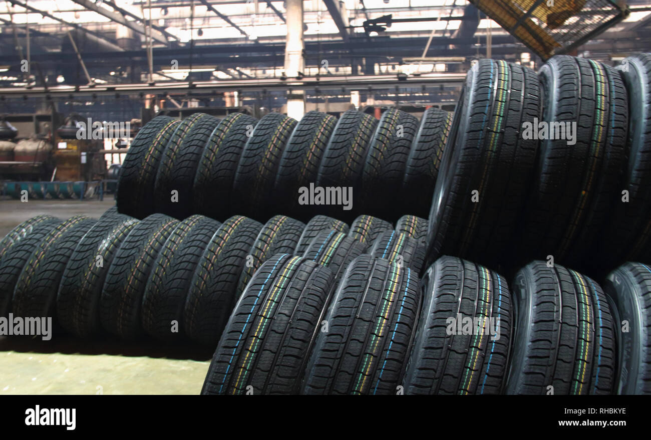 Tyre production hi-res stock photography and images - Alamy