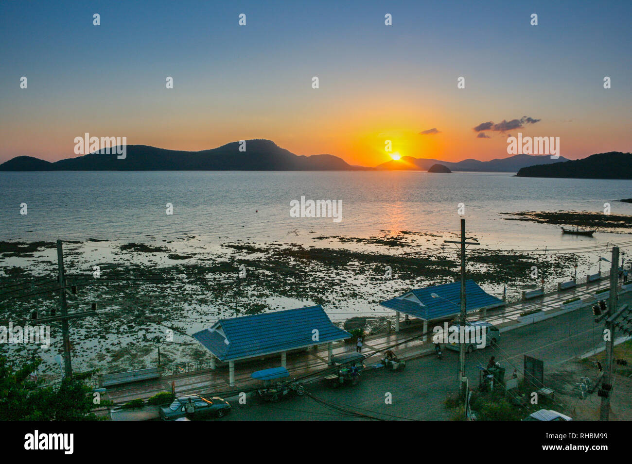 Ao yon bay hi-res stock photography and images - Alamy