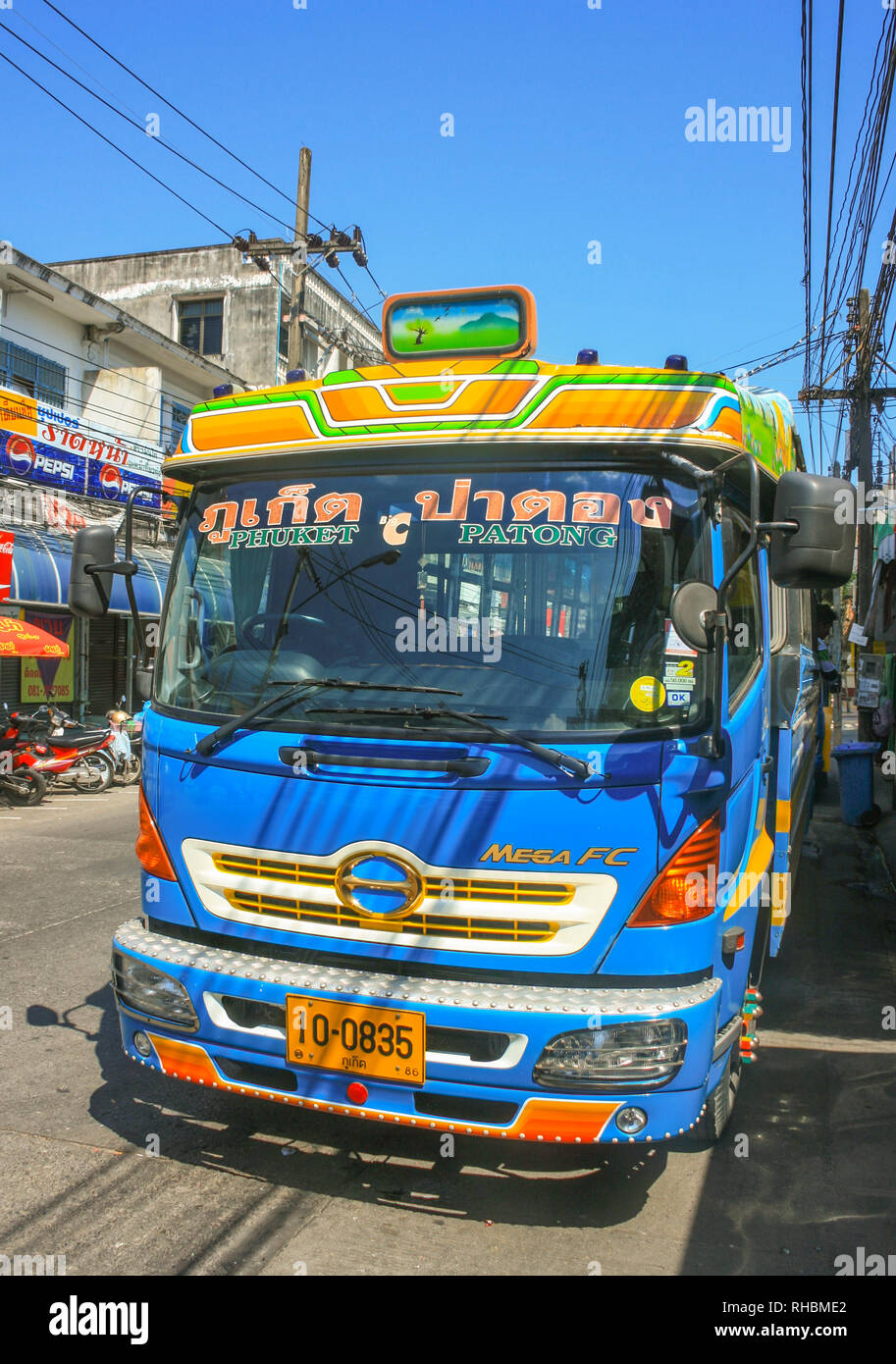 Colourful bus thailand hi-res stock photography and images - Alamy