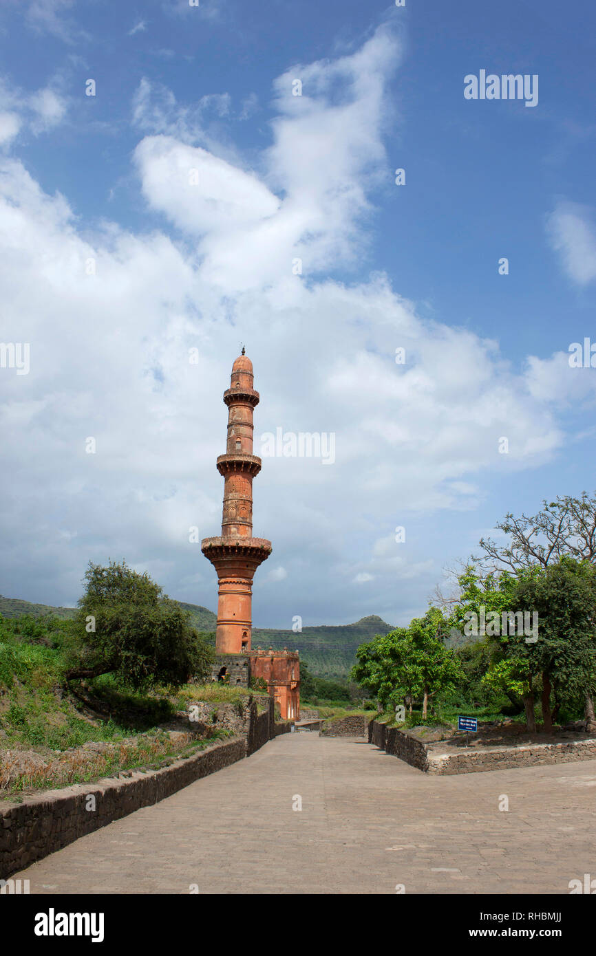 Chand Minar minaret facade at Daulatabad, Maharashtra, India Stock ...