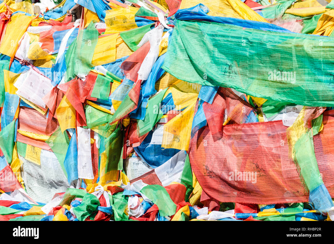 Buddhist buddhism prayer flags hi-res stock photography and images - Alamy