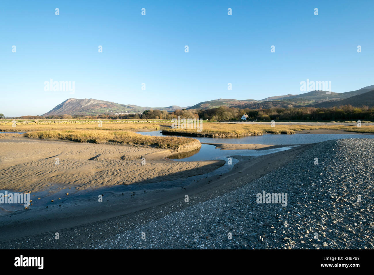 Shell Island Traeth Lafan High Resolution Stock Photography and Images ...