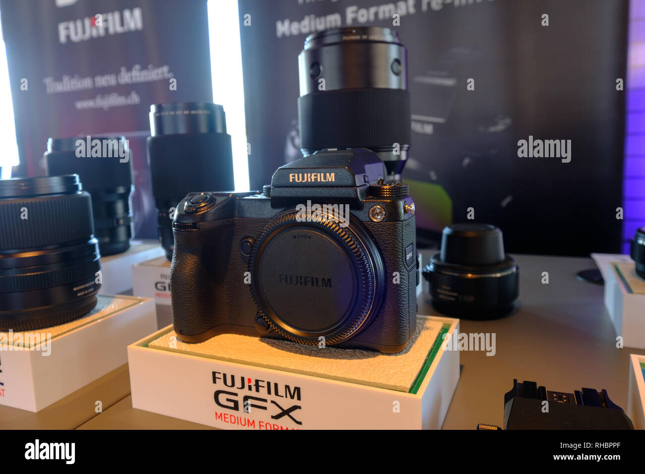 Fujifilm camera hi-res stock photography and images - Alamy