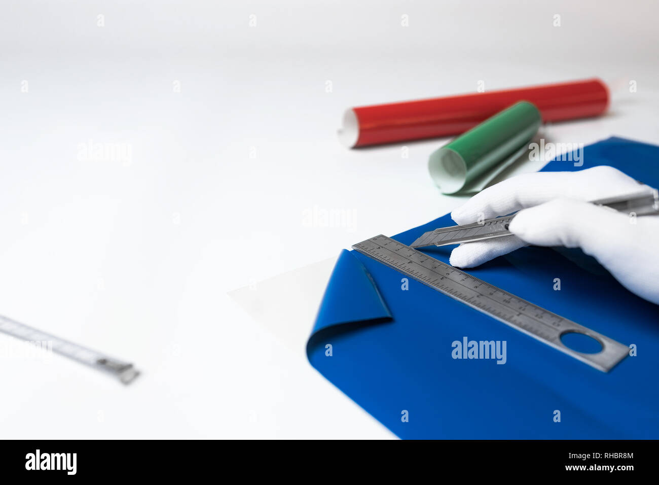 Car Wrapping cutting vinyl film Stock Photo - Alamy