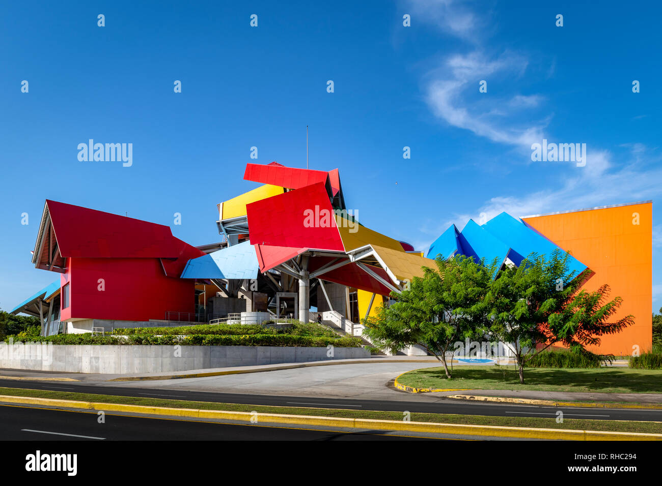 Biomuseo architecture hi-res stock photography and images - Alamy