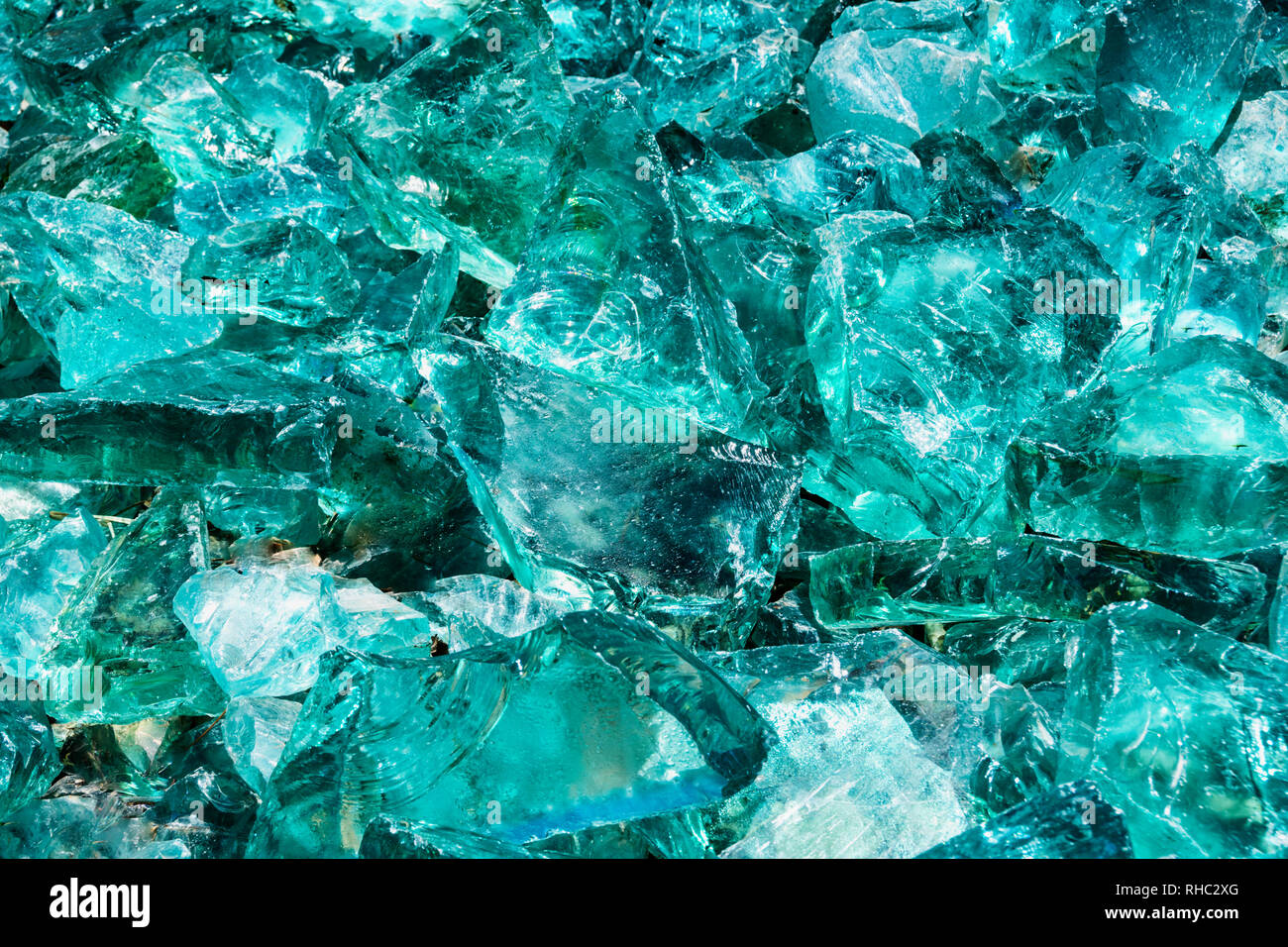 Shattered materials hi-res stock photography and images - Alamy