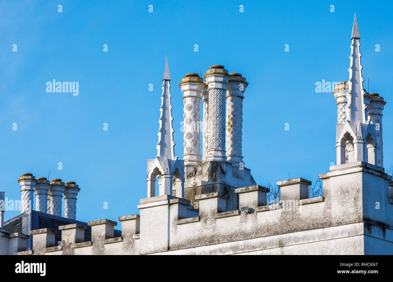 London chimneys roof hi-res stock photography and images - Alamy