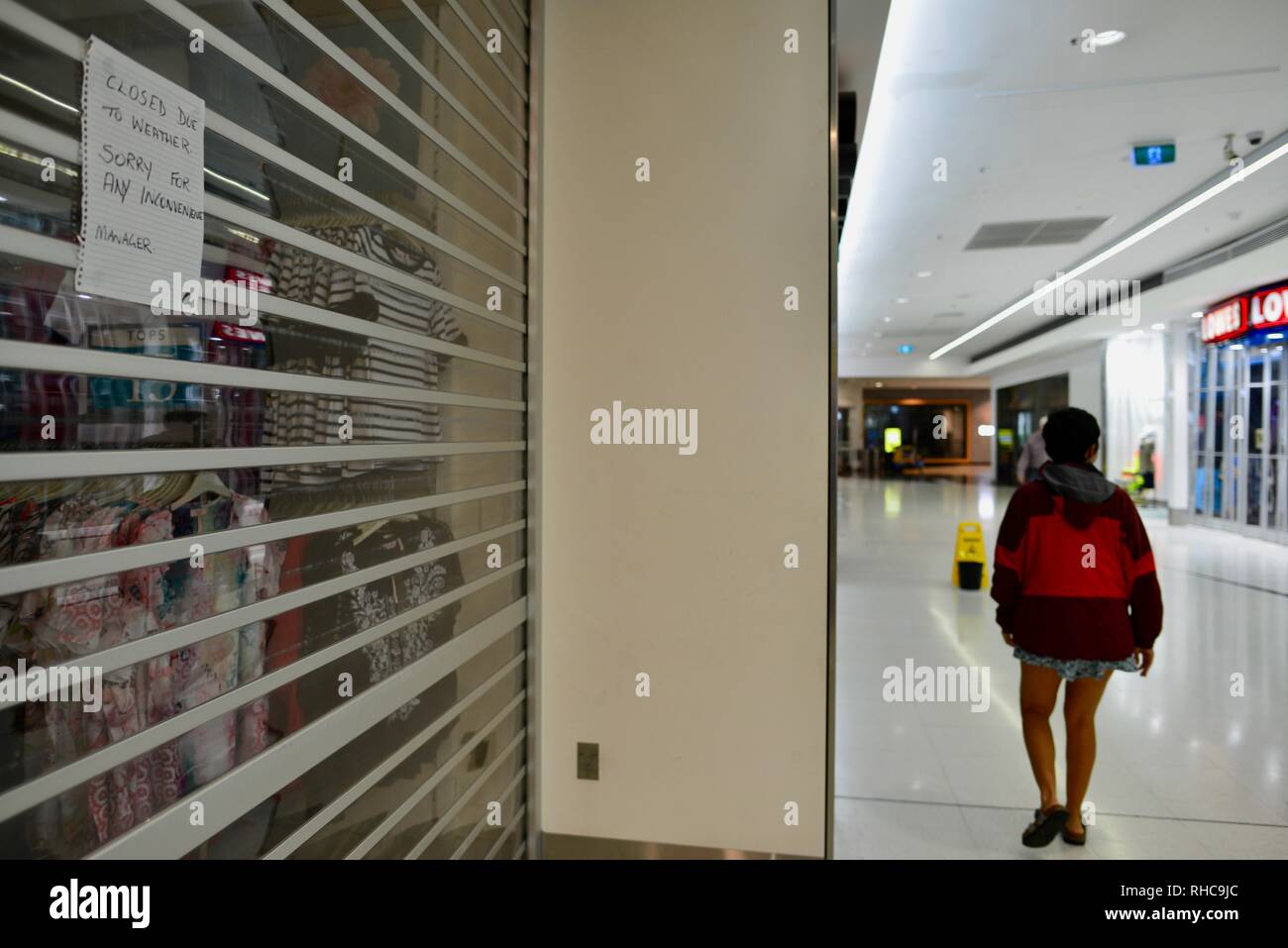 Telstra shopped closed due to extreme weather, Inside stockland ...