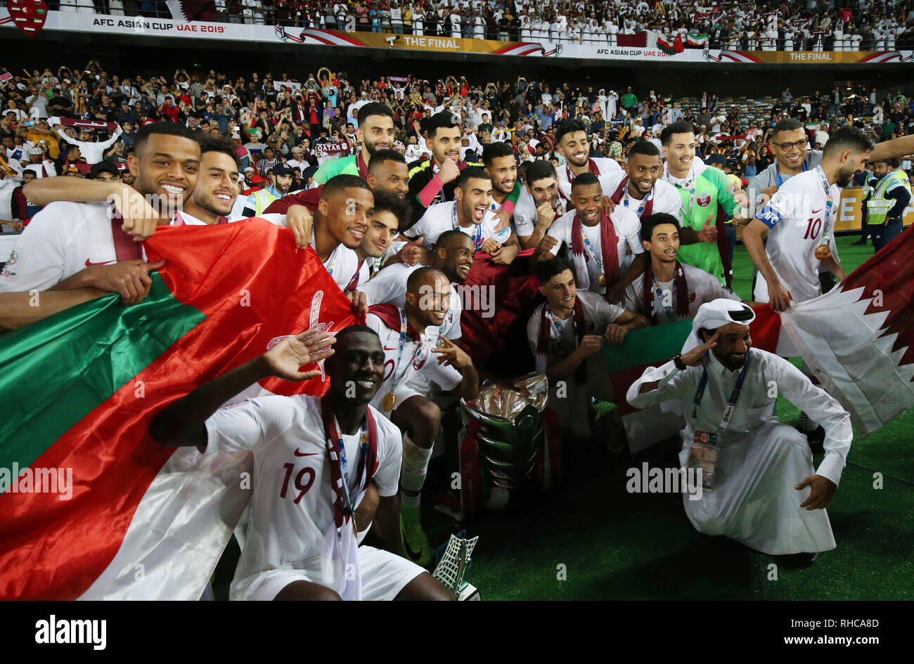 Abu Dhabi, United Arab Emirates. 1st Feb, 2019. Qatar's players ...