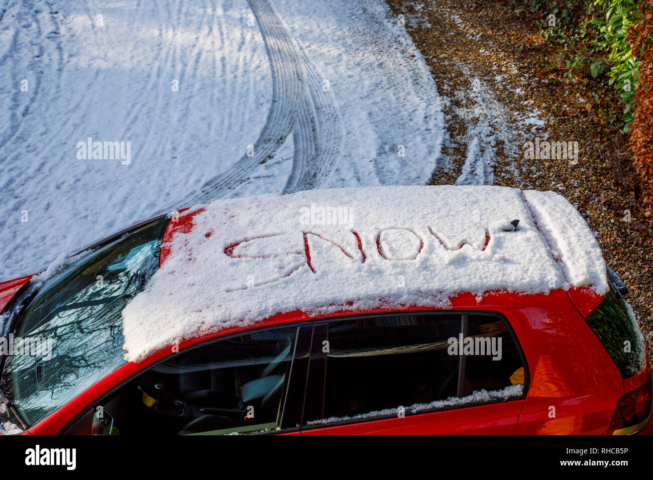 Woking, Surrey, south-east England, UK. 02nd Feb, 2019. The word 'SNOW ...