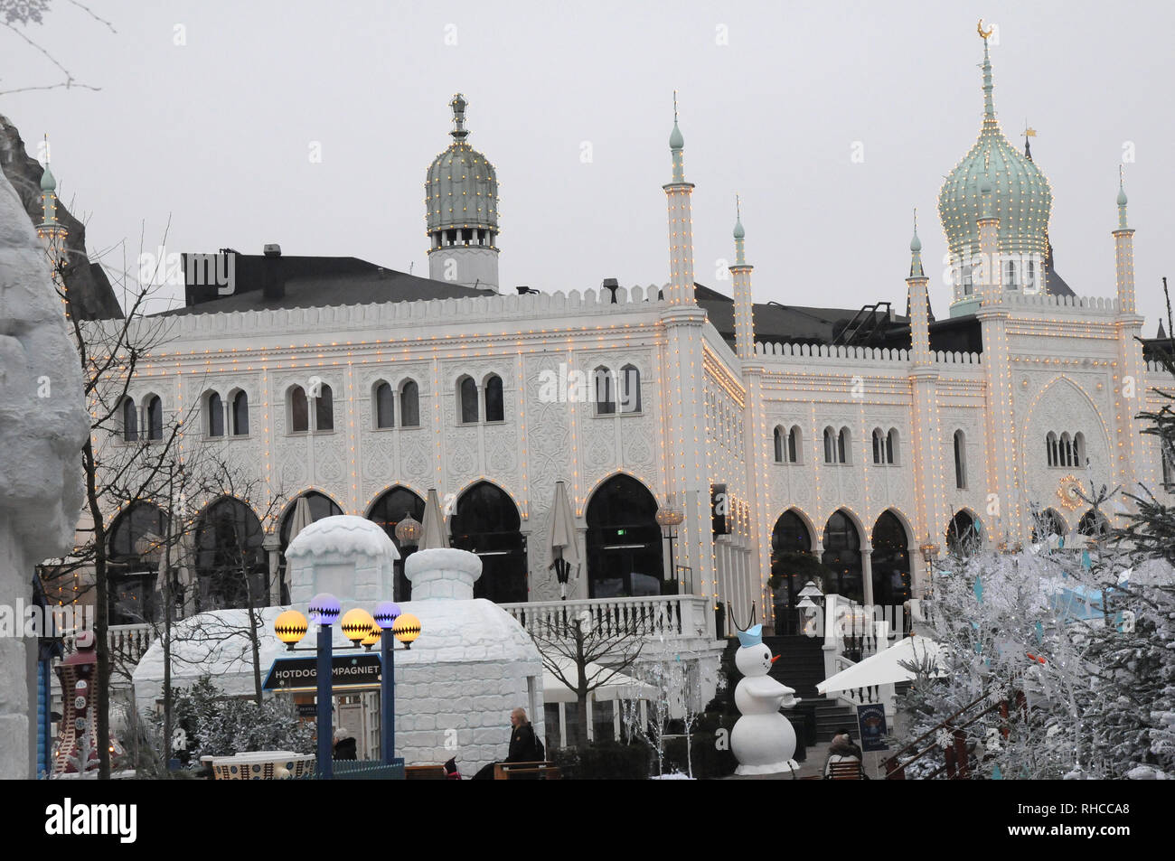 Copenhagen, Denmark. 02nd Feb, 2019. Visitors enjoy winter season in ...