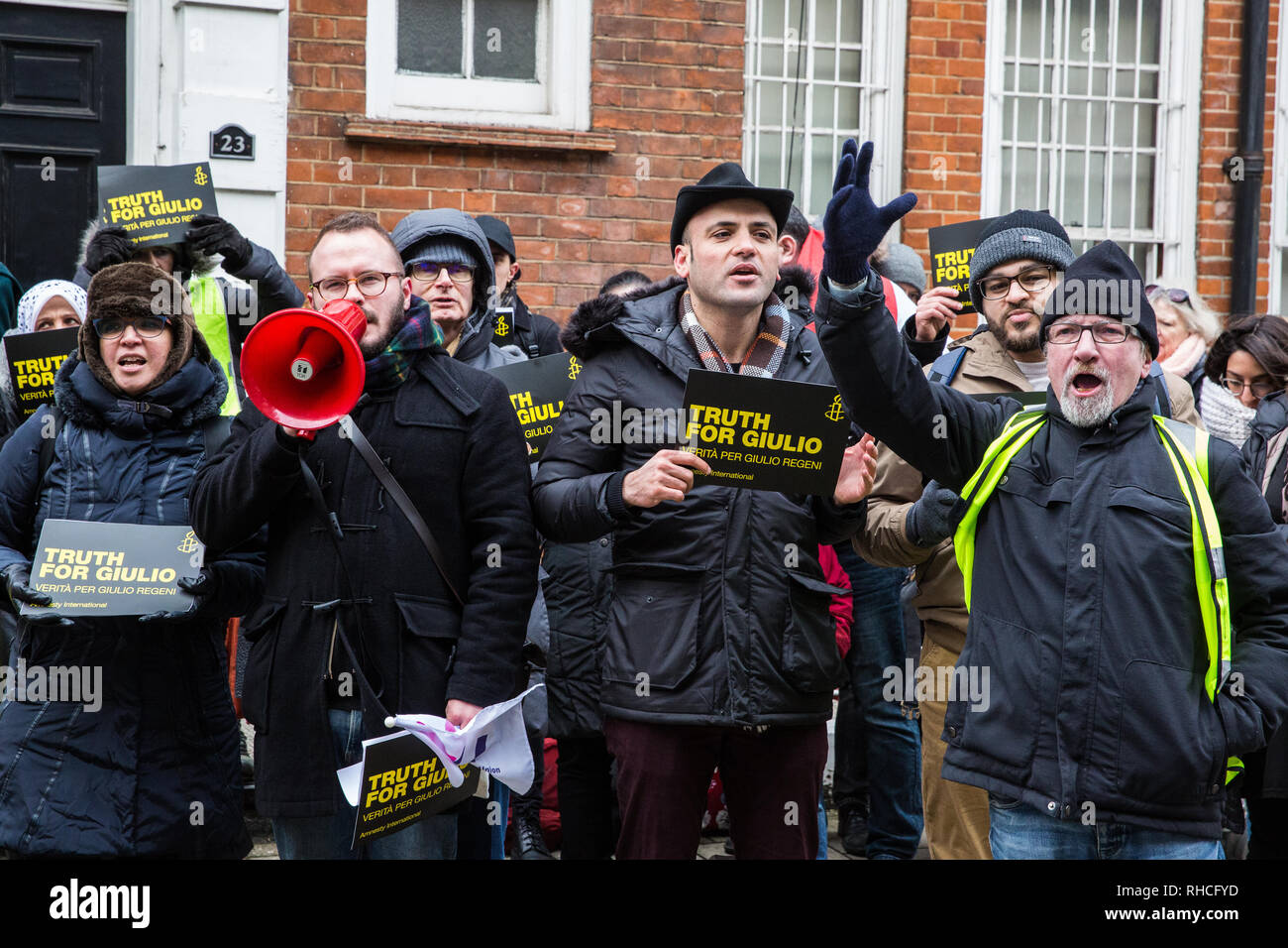 British embassy cairo hi-res stock photography and images - Alamy