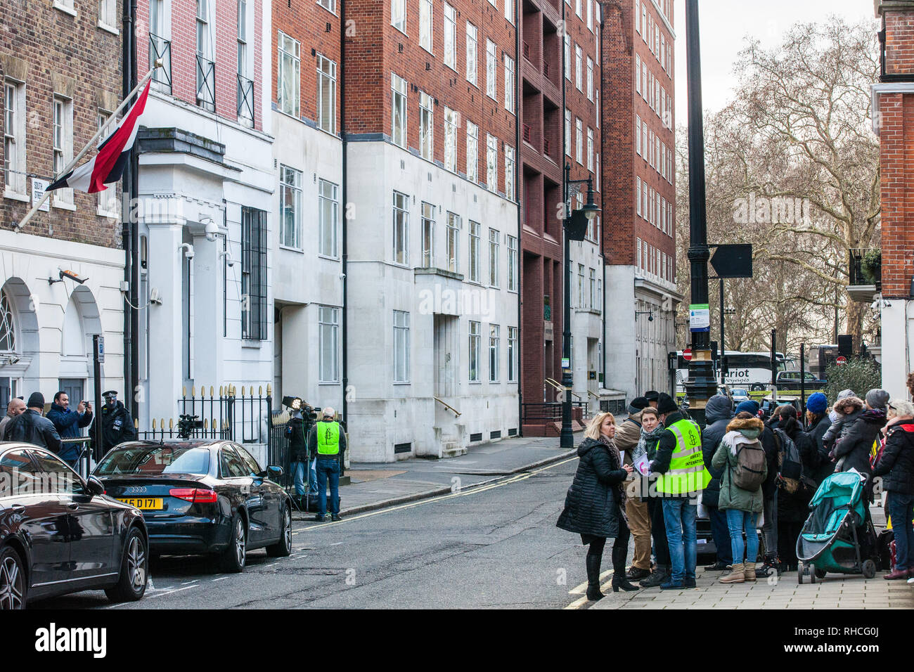British embassy cairo hi-res stock photography and images - Alamy