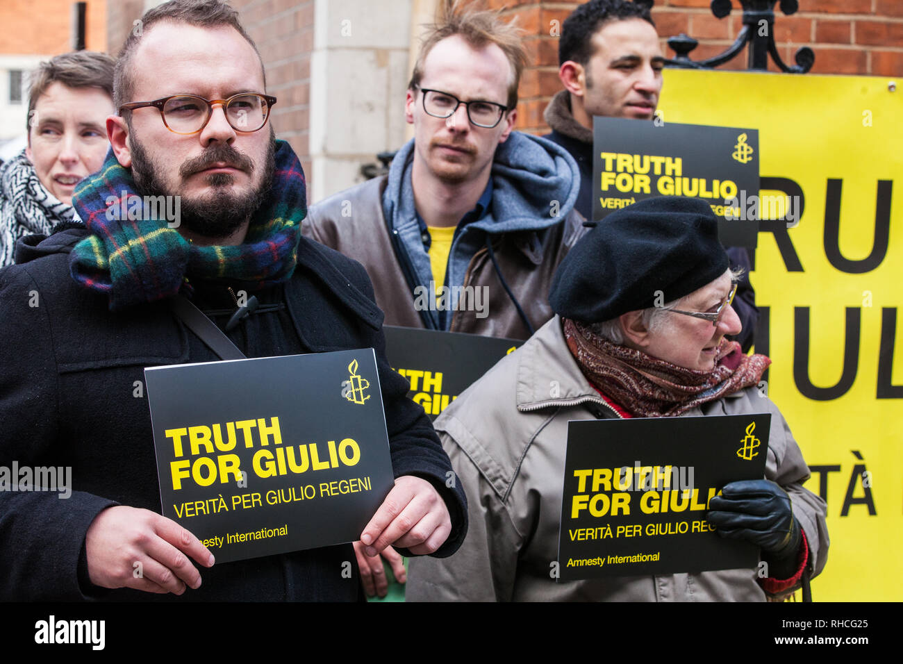 British embassy cairo hi-res stock photography and images - Alamy