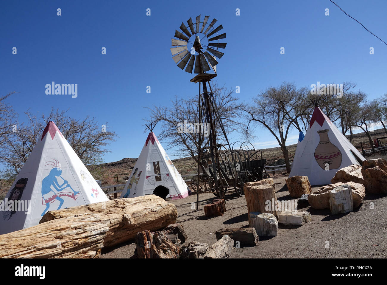 Indian teepees hi-res stock photography and images - Alamy