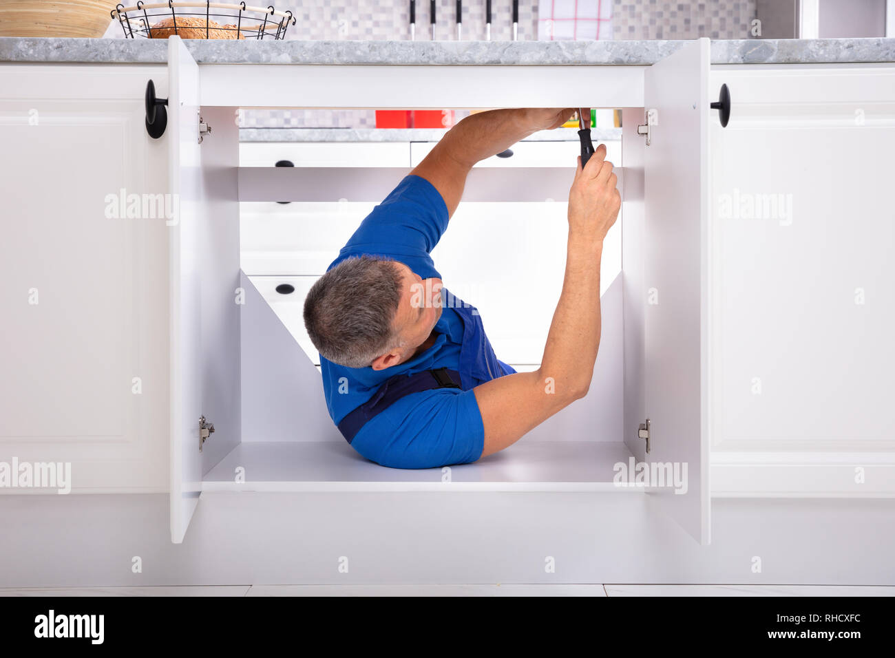 Kitchen cabinet furniture hi-res stock photography and images - Alamy