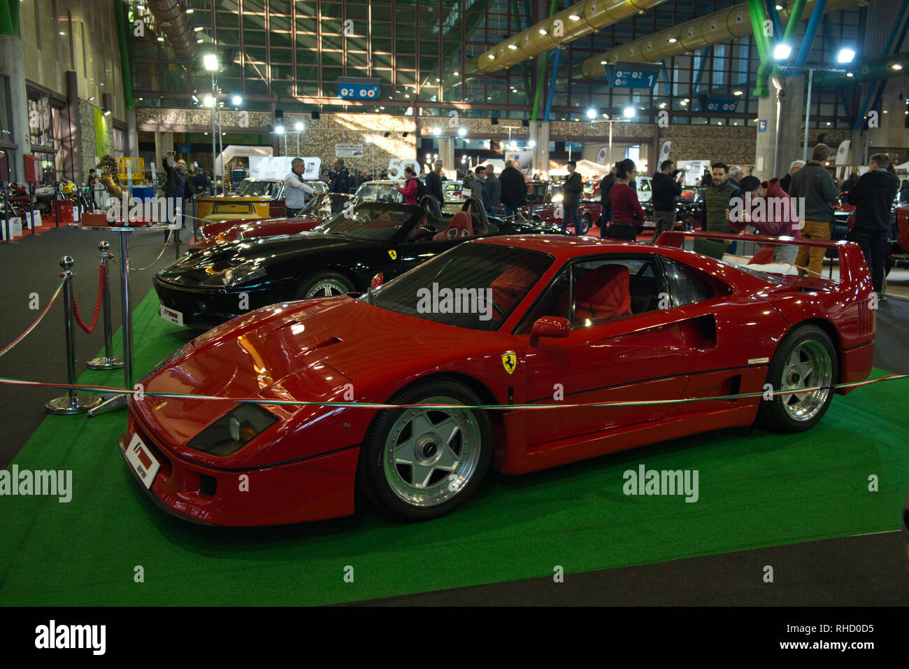 Ferrari F40. Retro Málaga 2019 Stock Photo - Alamy