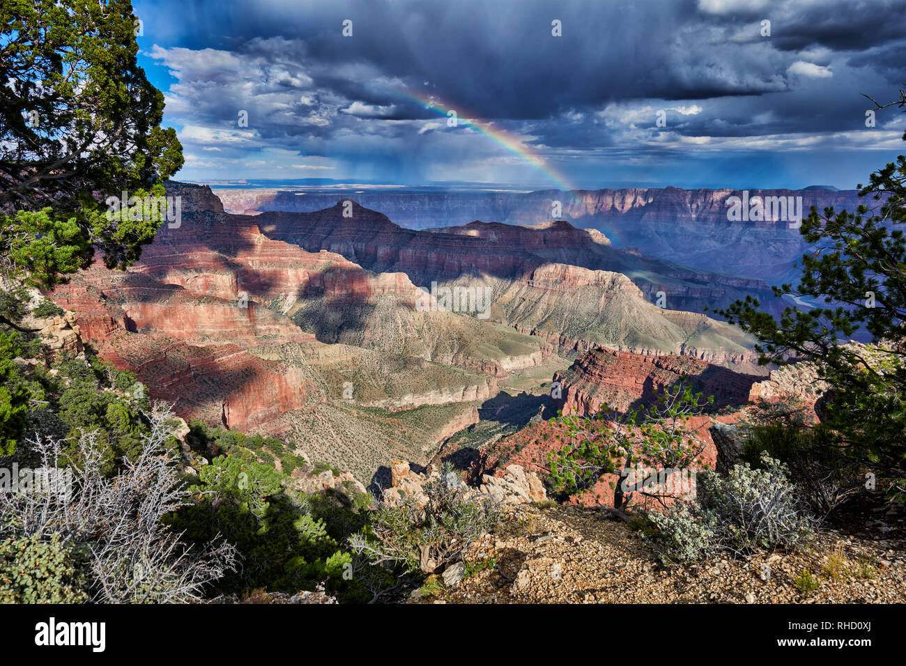 Rainbow and thunderstorm hi-res stock photography and images - Alamy