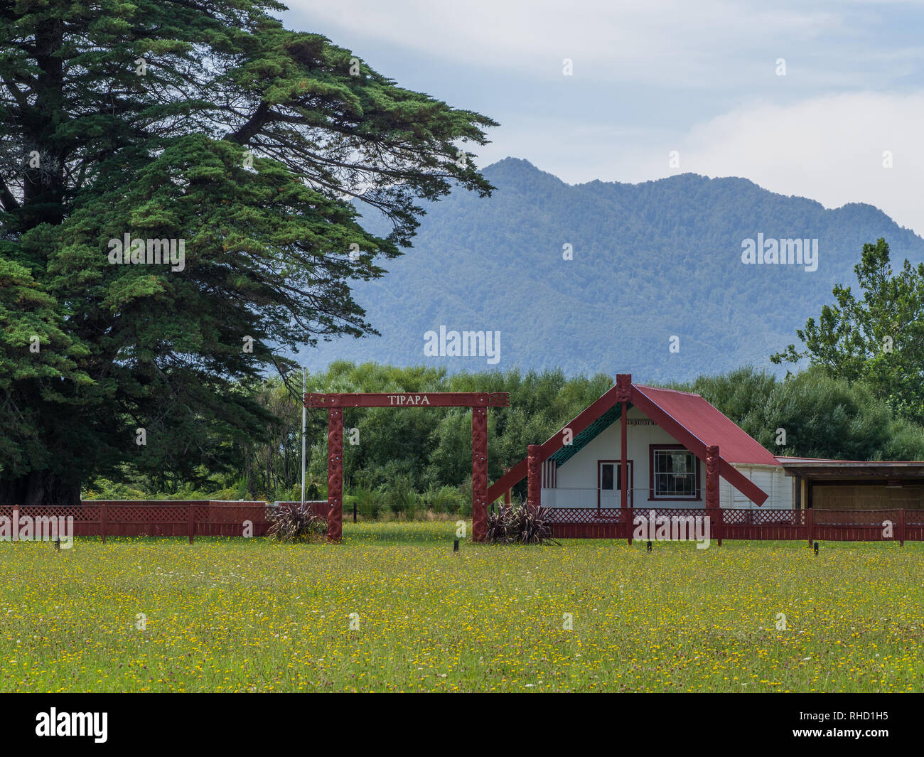 Maori marae wharenui hi-res stock photography and images - Alamy
