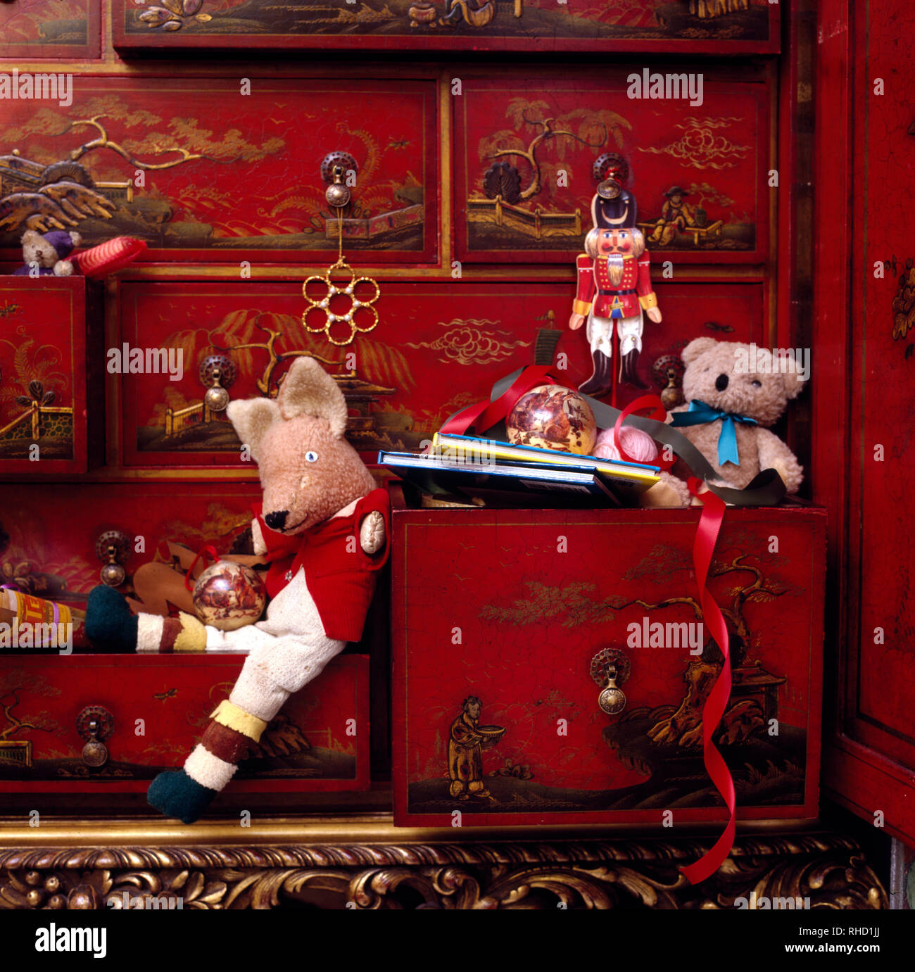 Victorian themed hi-res stock photography and images - Alamy