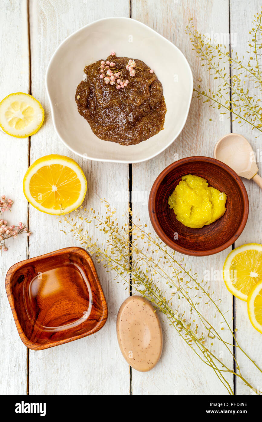 Clean beauty ingredients hi-res stock photography and images - Alamy