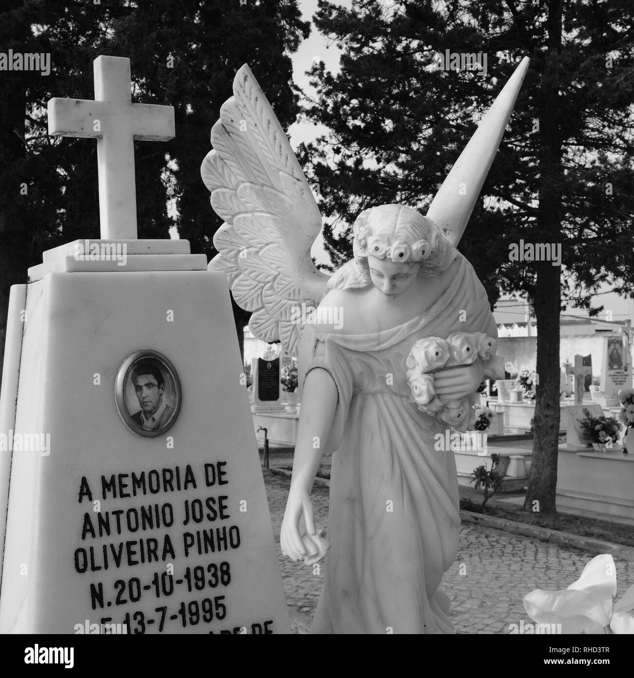 Samouco Cemetery Lisbon Portugal Angels headstones graves Stock Photo ...