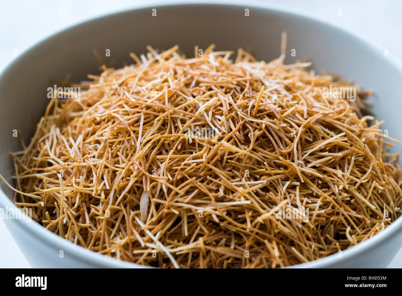 Baked Vermicelli For Turkish Kadayif Muhallebi. Organic Traditional ...