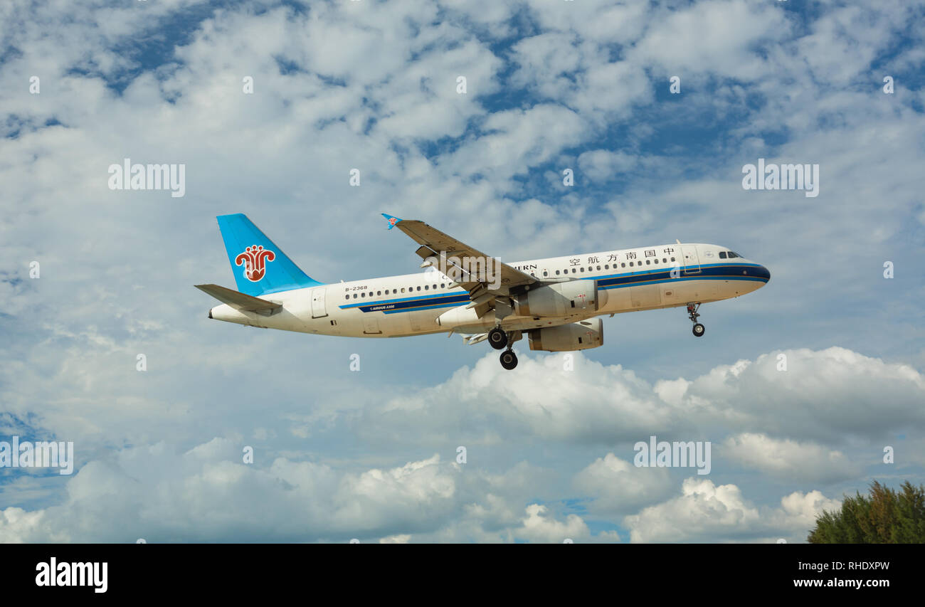 China international airlines hi-res stock photography and images - Alamy