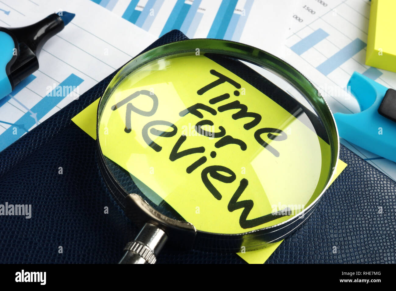 Time evaluate evaluation hi-res stock photography and images - Alamy