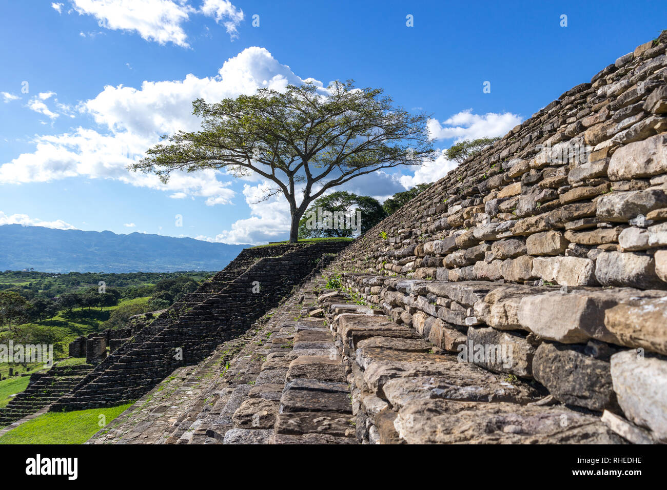 Acropolis of Tonina, Mayan Ruins, Chiapas, Mexico Stock Photo - Alamy
