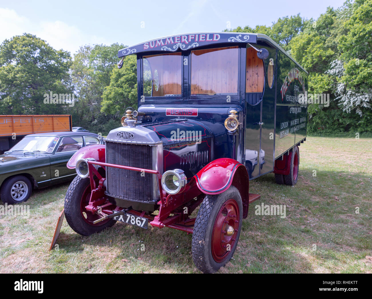 Dennis lorry hi-res stock photography and images - Alamy