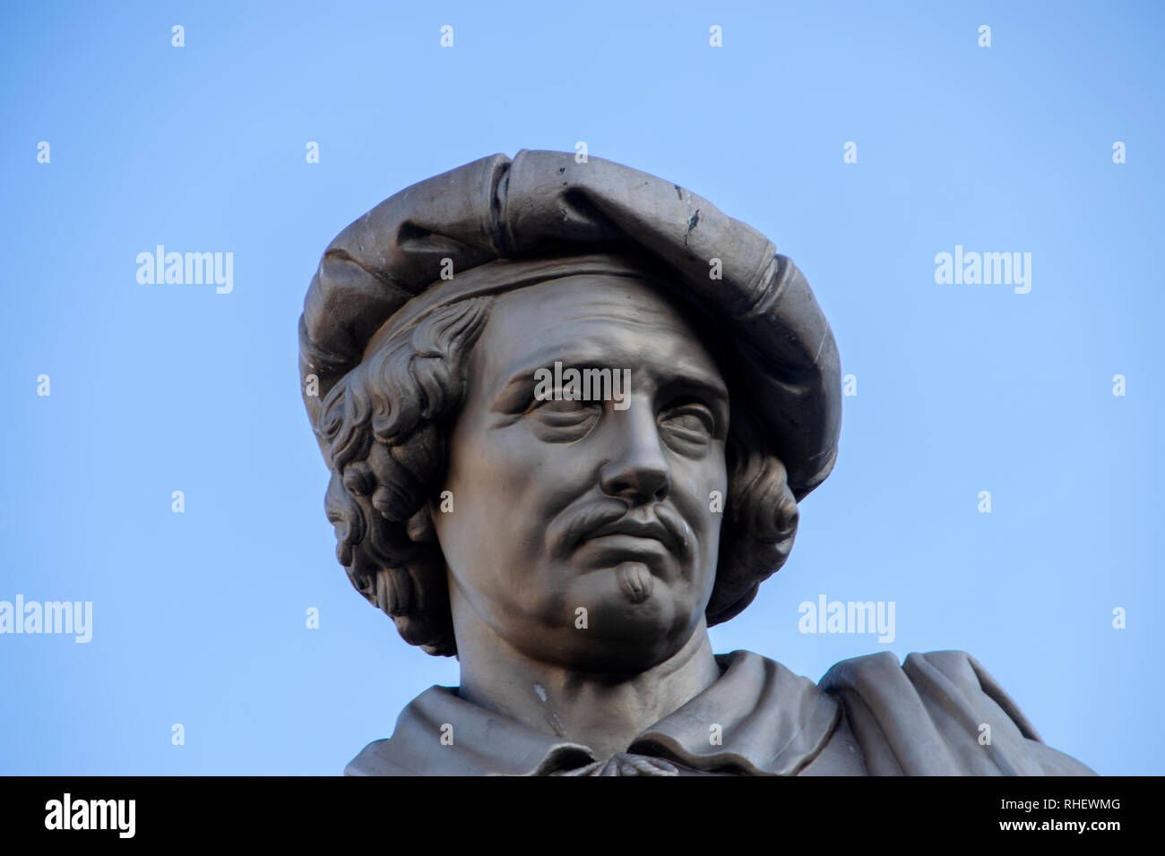 Close Up Of The Rembrandt Statue At The Rembrandtplein Square Amsterdam ...