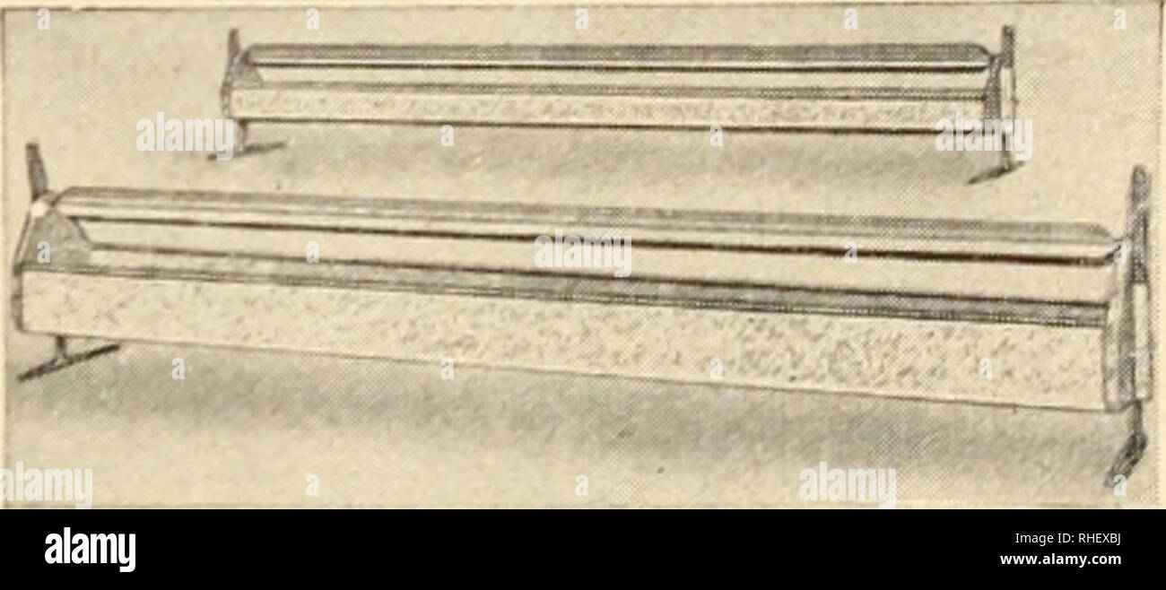 Chicken wire bulbs hi-res stock photography and images - Alamy