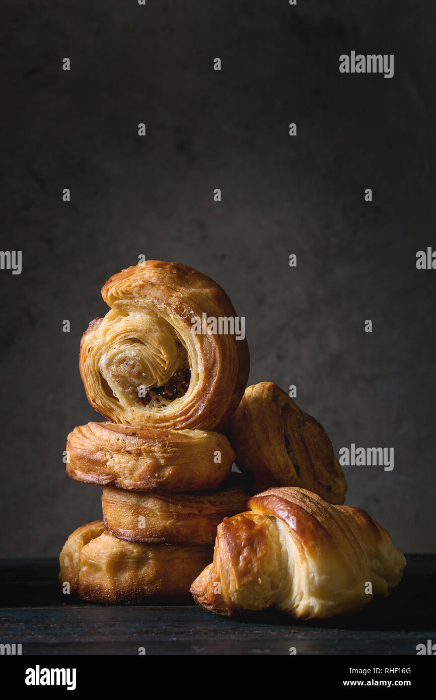 Puff pastry buns Stock Photo - Alamy