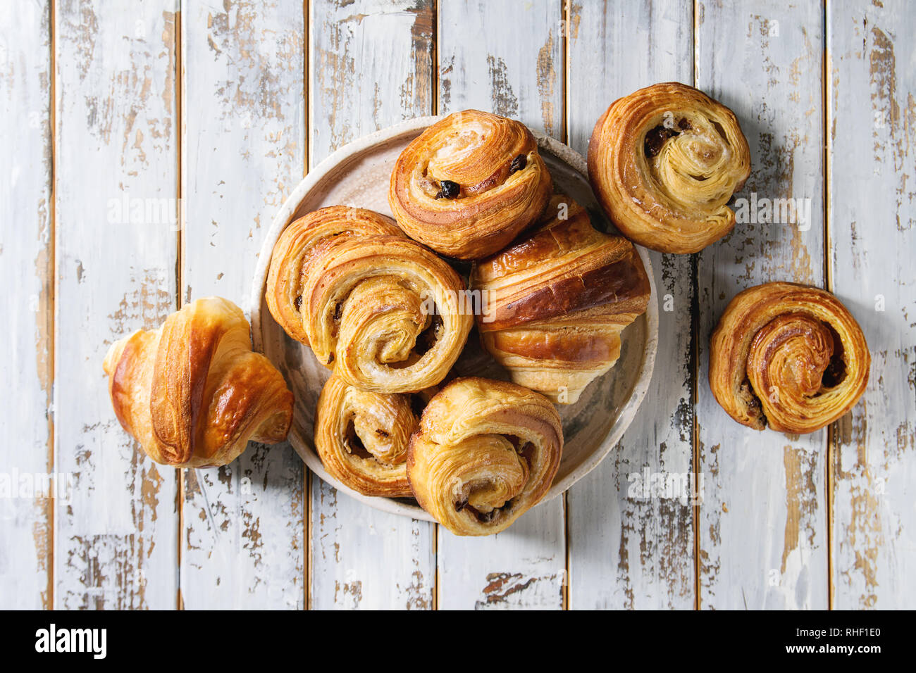 Puff pastry buns Stock Photo - Alamy