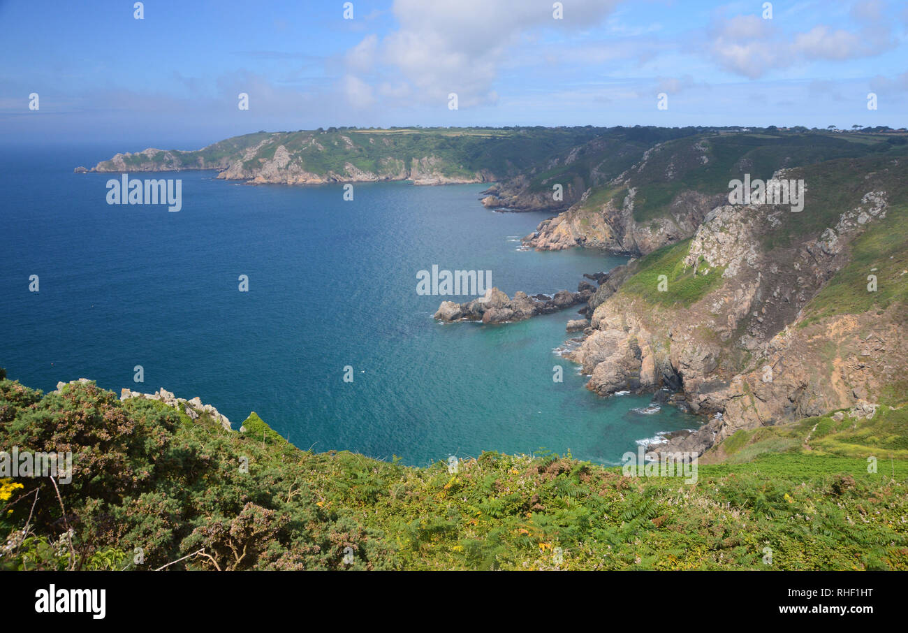 Petit bot bay guernsey hi-res stock photography and images - Alamy