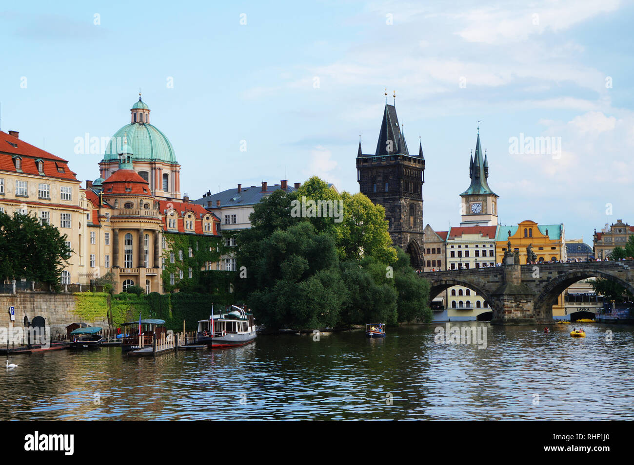 Picturesque view of Karlov Bridge in Prague Stock Photo - Alamy