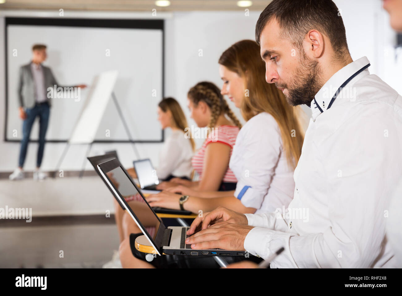 University extension lecturer hi-res stock photography and images - Alamy