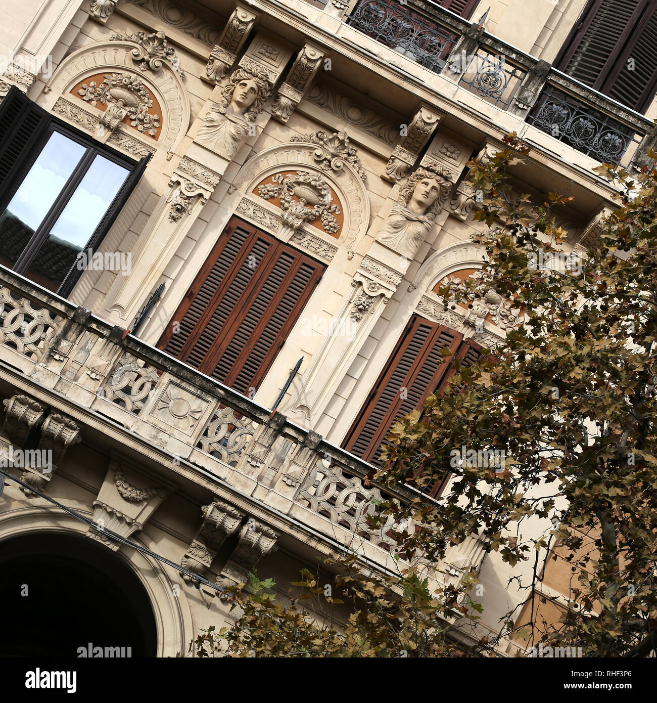 Streets of catania hi-res stock photography and images - Alamy